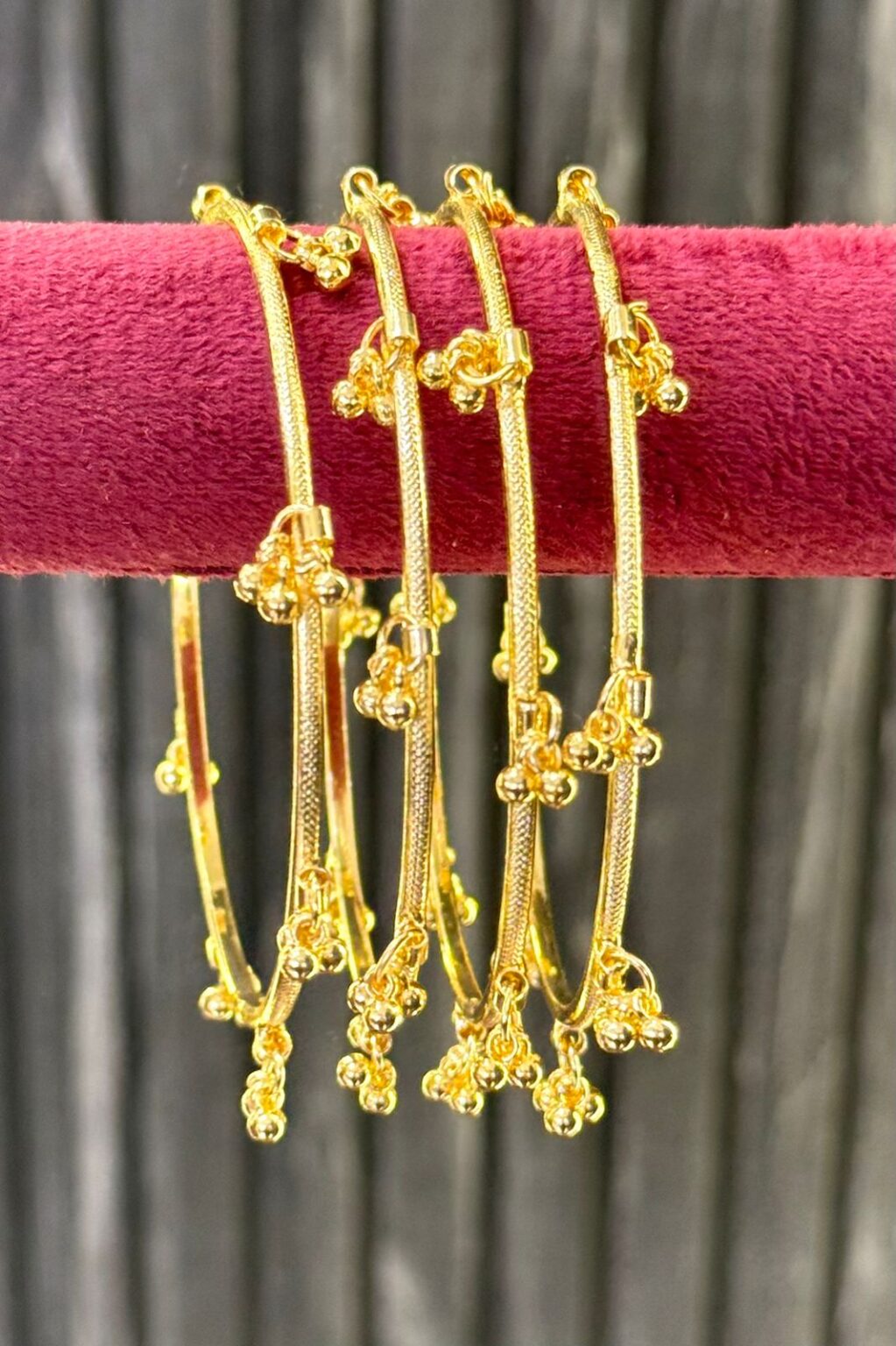 Viral kashmiri Ghungroo Brass Bangles Set of 4(Gold) - Nikhar Jewellery